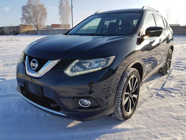 Melns Nissan X-Trail 2015 Šauļi, ar dzinēja tilpumu 1.60 L un nobraukumu 269 tūkst. km par 8700 €, foto 1 vietnē AUTOMOTO.COM.LV