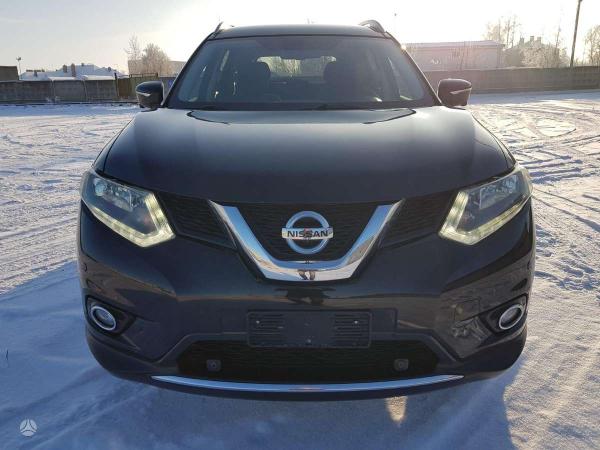 Melns Nissan X-Trail 2015 Šauļi, ar dzinēja tilpumu 1.60 L un nobraukumu 269 tūkst. km par 8700 €, foto 2 vietnē AUTOMOTO.COM.LV