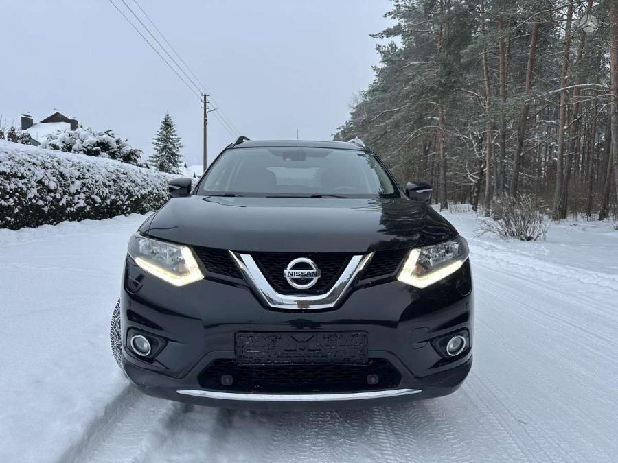 Melns Nissan X-Trail 2015 Ukmergė, ar dzinēja tilpumu 1.60 L un nobraukumu 196 tūkst. km par 8800 €, foto 2 vietnē AUTOMOTO.COM.LV