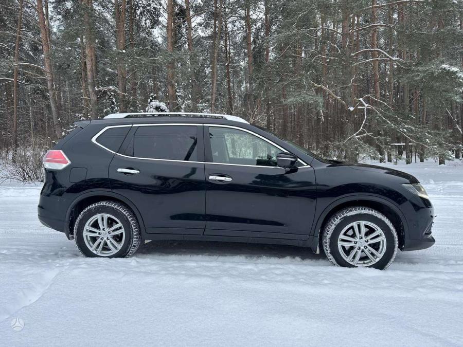 Melns Nissan X-Trail 2015 Ukmergė, ar dzinēja tilpumu 1.60 L un nobraukumu 196 tūkst. km par 8800 €, foto 5 vietnē AUTOMOTO.COM.LV