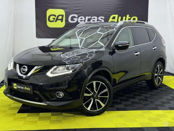 Black Nissan X-Trail 2015 in Vilnius, with an engine capacity of 1.60 L and mileage of 210 thousand km for 10950 €, photo 1 on AUTOMOTO.COM.LV