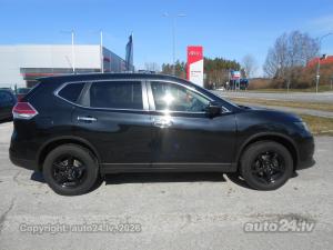 Black Nissan X-Trail 2015 in Viljandi, with an engine capacity of 1.60 L and mileage of 227 thousand km for 9990 €, photo 22 on AUTOMOTO.COM.LV