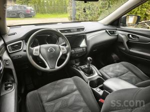 Black Nissan X-Trail 2015 in Jelgava, with an engine capacity of 1.60 L and mileage of 289 thousand km for 5800 €, photo 8 on AUTOMOTO.COM.LV