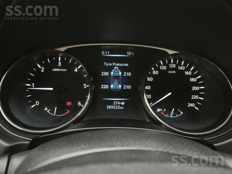 Black Nissan X-Trail 2015 in Jelgava, with an engine capacity of 1.60 L and mileage of 289 thousand km for 5800 €, photo 18 on AUTOMOTO.COM.LV