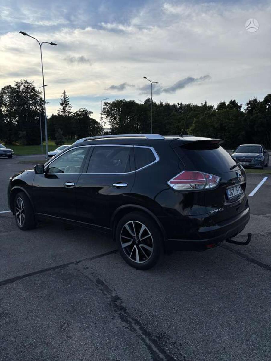 Melns Nissan X-Trail 2015 Viļņa, ar dzinēja tilpumu 1.60 L un nobraukumu 106 tūkst. km par 10380 €, foto 7 vietnē AUTOMOTO.COM.LV