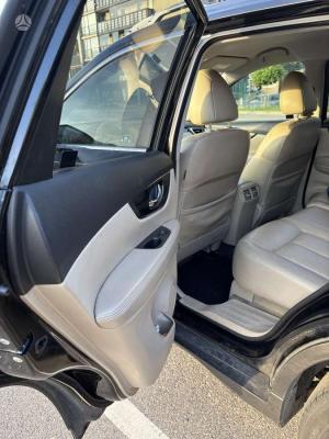 Melns Nissan X-Trail 2015 Viļņa, ar dzinēja tilpumu 1.60 L un nobraukumu 106 tūkst. km par 10380 €, foto 12 vietnē AUTOMOTO.COM.LV