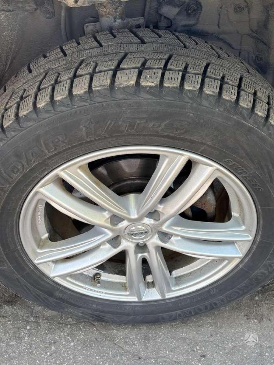 Melns Nissan X-Trail 2015 Viļņa, ar dzinēja tilpumu 1.60 L un nobraukumu 106 tūkst. km par 10380 €, foto 14 vietnē AUTOMOTO.COM.LV