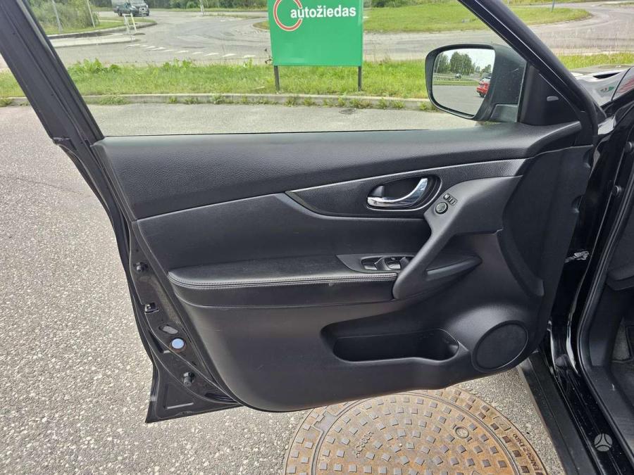 Melns Nissan X-Trail 2015 Ukmergė, ar dzinēja tilpumu 1.60 L un nobraukumu 245 tūkst. km par 7750 €, foto 28 vietnē AUTOMOTO.COM.LV