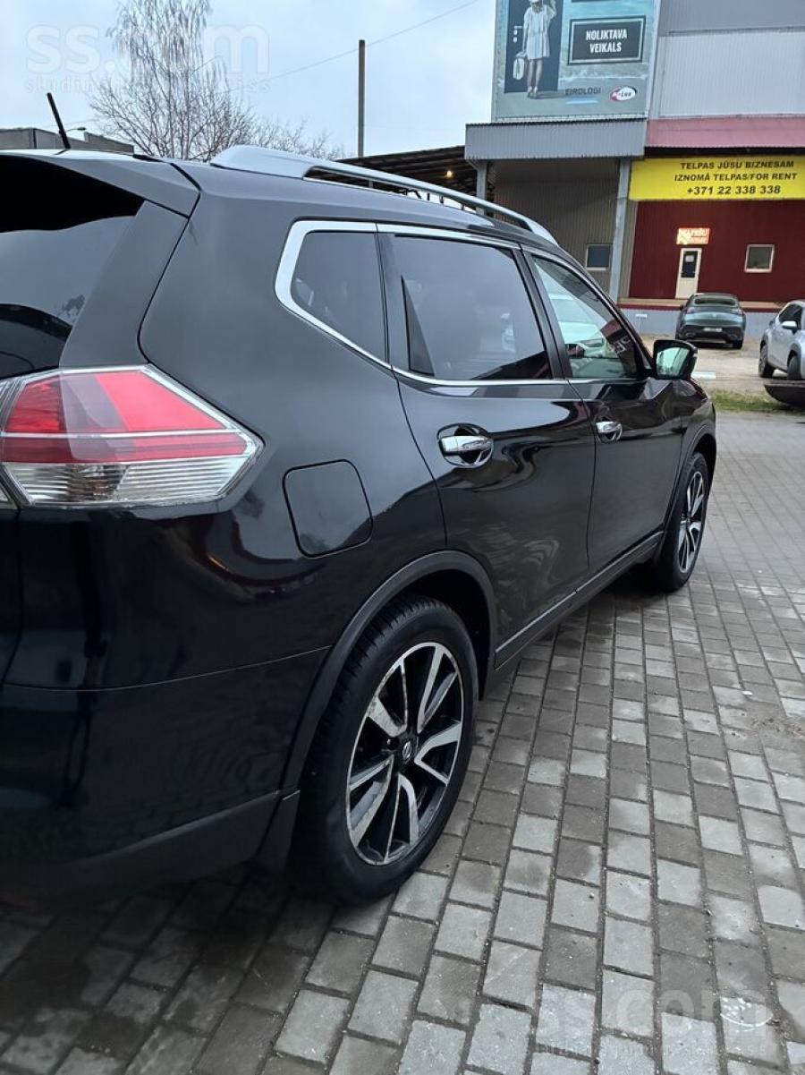 Melns Nissan X-Trail 2016 Rīga, ar dzinēja tilpumu 1.60 L un nobraukumu 150 tūkst. km par 12990 €, foto 11 vietnē AUTOMOTO.COM.LV