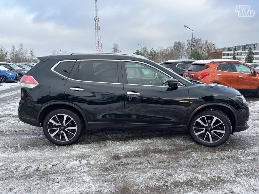 Melns Nissan X-Trail 2016 Alīta, ar dzinēja tilpumu 1.60 L un nobraukumu 260 tūkst. km par 9400 €, foto 6 vietnē AUTOMOTO.COM.LV