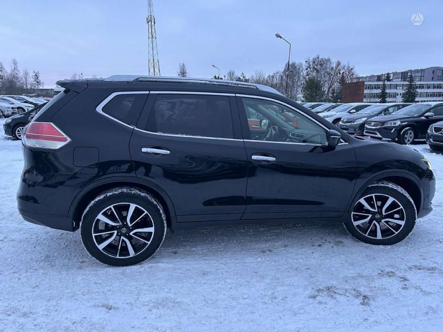 Melns Nissan X-Trail 2016 Alīta, ar dzinēja tilpumu 1.60 L un nobraukumu 260 tūkst. km par 9400 €, foto 6 vietnē AUTOMOTO.COM.LV