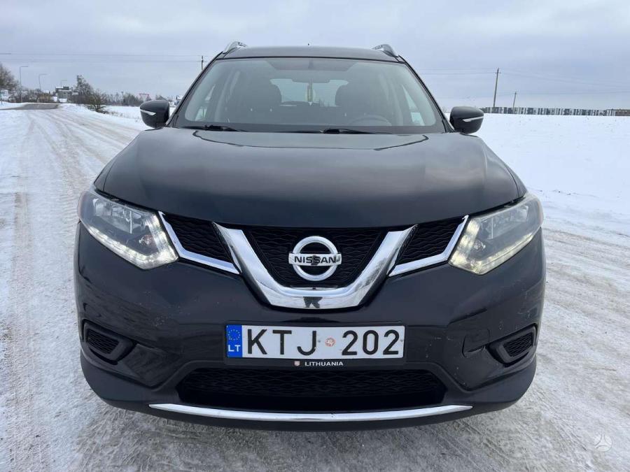 Melns Nissan X-Trail 2016 Kauņa, ar dzinēja tilpumu 2.50 L un nobraukumu 238 tūkst. km par 6300 €, foto 1 vietnē AUTOMOTO.COM.LV
