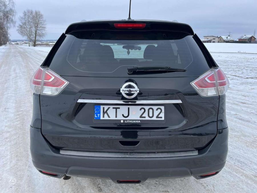Melns Nissan X-Trail 2016 Kauņa, ar dzinēja tilpumu 2.50 L un nobraukumu 238 tūkst. km par 6300 €, foto 6 vietnē AUTOMOTO.COM.LV