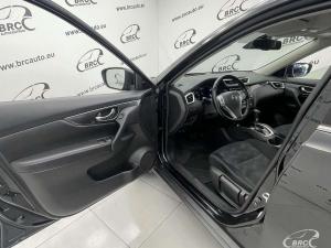 Black Nissan X-Trail 2016 in Vilnius, with an engine capacity of 1.60 L and mileage of 307 thousand km for 7500 €, photo 20 on AUTOMOTO.COM.LV