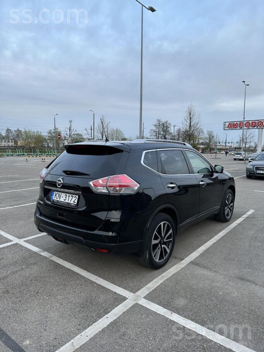 Melns Nissan X-Trail 2016 Rīga, ar dzinēja tilpumu 1.60 L un nobraukumu 71 tūkst. km par 12000 €, foto 6 vietnē AUTOMOTO.COM.LV