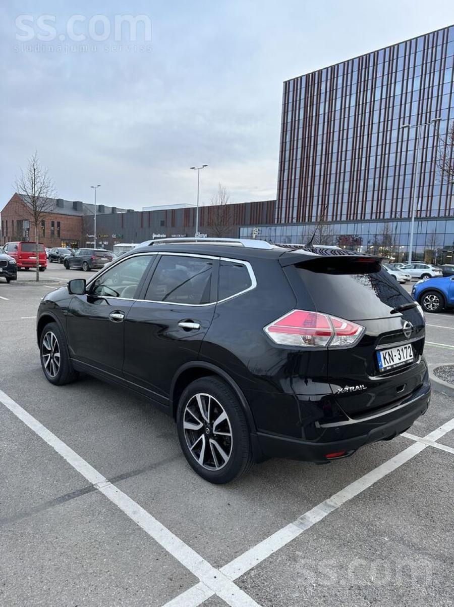 Melns Nissan X-Trail 2016 Rīga, ar dzinēja tilpumu 1.60 L un nobraukumu 71 tūkst. km par 12000 €, foto 7 vietnē AUTOMOTO.COM.LV