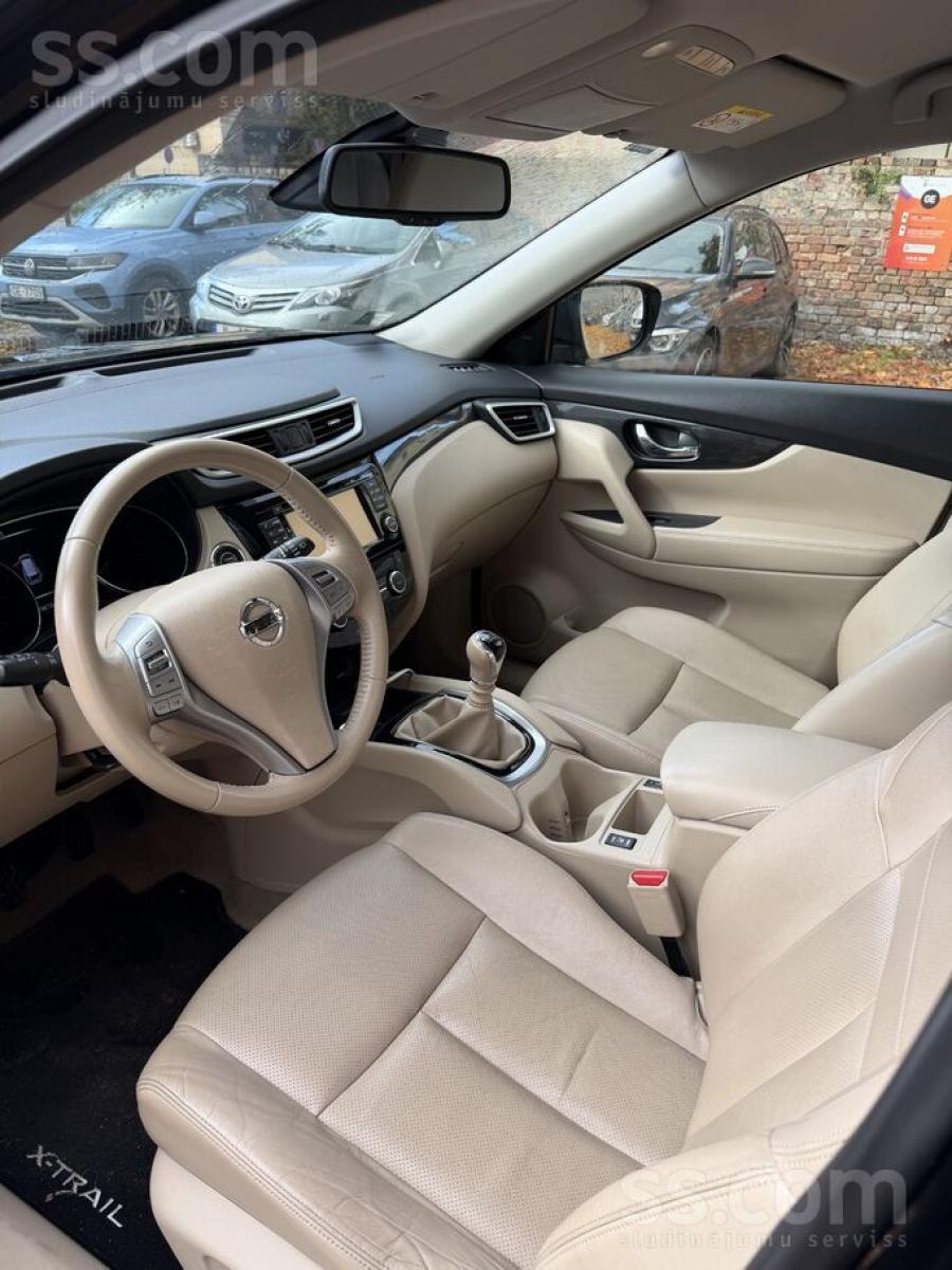 Melns Nissan X-Trail 2016 Rīga, ar dzinēja tilpumu 1.60 L un nobraukumu 71 tūkst. km par 12000 €, foto 8 vietnē AUTOMOTO.COM.LV