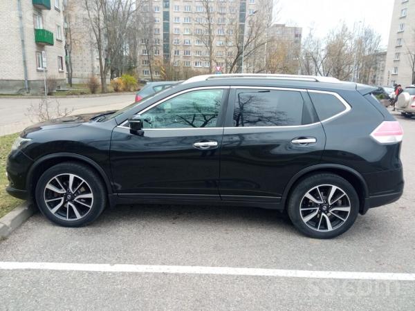 Melns Nissan X-Trail 2016 Daugavpils, ar dzinēja tilpumu 1.60 L un nobraukumu 287 tūkst. km par 8900 €, foto 1 vietnē AUTOMOTO.COM.LV