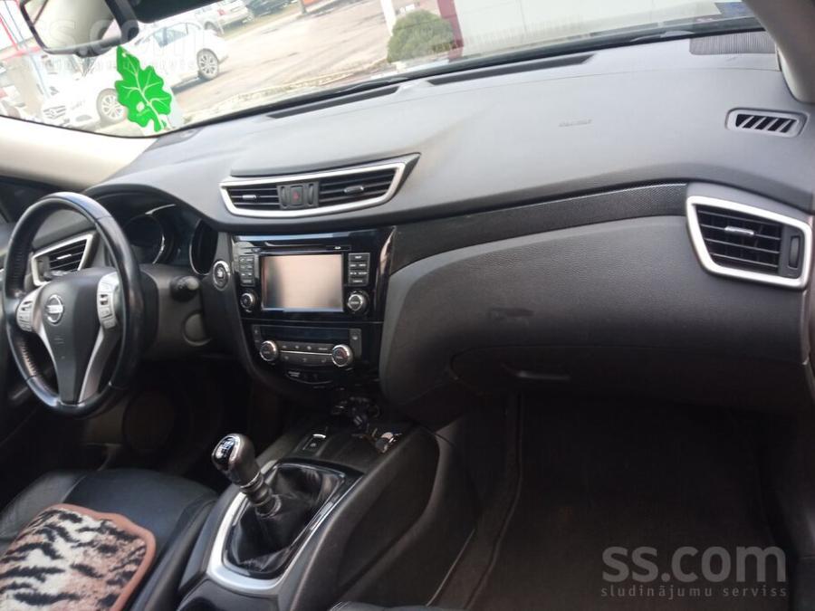 Melns Nissan X-Trail 2016 Daugavpils, ar dzinēja tilpumu 1.60 L un nobraukumu 287 tūkst. km par 8900 €, foto 6 vietnē AUTOMOTO.COM.LV