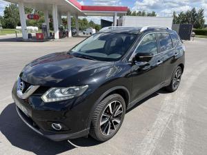 Black Nissan X-Trail 2016 in Taurage, with an engine capacity of 1.60 L and mileage of 217 thousand km for 8400 €, photo  on AUTOMOTO.COM.LV