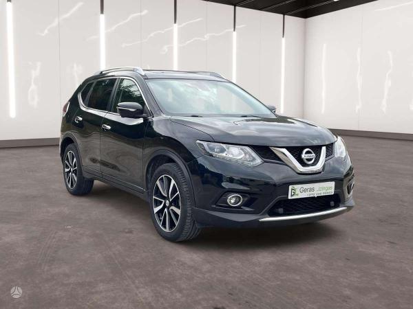 Melns Nissan X-Trail 2016 Viļņa, ar dzinēja tilpumu 1.60 L un nobraukumu 145 tūkst. km par 10250 €, foto 3 vietnē AUTOMOTO.COM.LV