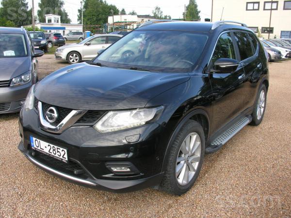 Melns Nissan X-Trail 2016 Rīga, ar dzinēja tilpumu 1.60 L un nobraukumu 219 tūkst. km par 8400 €, foto 1 vietnē AUTOMOTO.COM.LV