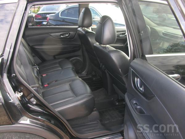 Melns Nissan X-Trail 2016 Rīga, ar dzinēja tilpumu 1.60 L un nobraukumu 219 tūkst. km par 8400 €, foto 8 vietnē AUTOMOTO.COM.LV