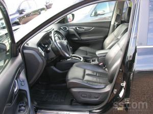 Melns Nissan X-Trail 2016 Rīga, ar dzinēja tilpumu 1.60 L un nobraukumu 219 tūkst. km par 8400 €, foto 11 vietnē AUTOMOTO.COM.LV