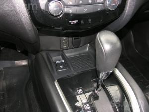 Melns Nissan X-Trail 2016 Rīga, ar dzinēja tilpumu 1.60 L un nobraukumu 219 tūkst. km par 8400 €, foto 17 vietnē AUTOMOTO.COM.LV