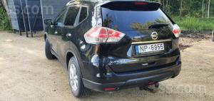 Black Nissan X-Trail 2016 in Preili, with an engine capacity of 1.60 L and mileage of 244 thousand km for 7650 €, photo 6 on AUTOMOTO.COM.LV