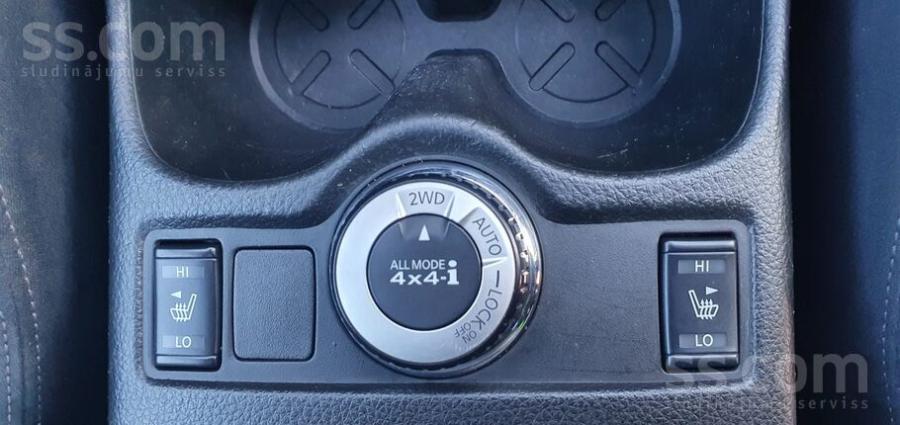 Black Nissan X-Trail 2016 in Preili, with an engine capacity of 1.60 L and mileage of 244 thousand km for 7650 €, photo 12 on AUTOMOTO.COM.LV