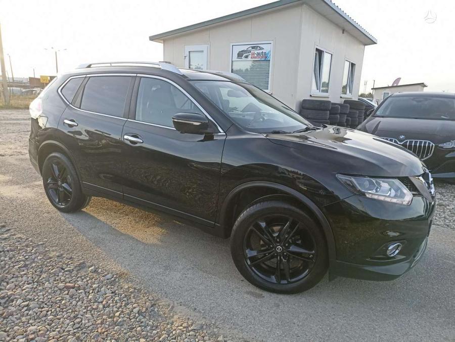 Melns Nissan X-Trail 2016 Viļņa, ar dzinēja tilpumu 1.60 L un nobraukumu 167 tūkst. km par 12400 €, foto 1 vietnē AUTOMOTO.COM.LV