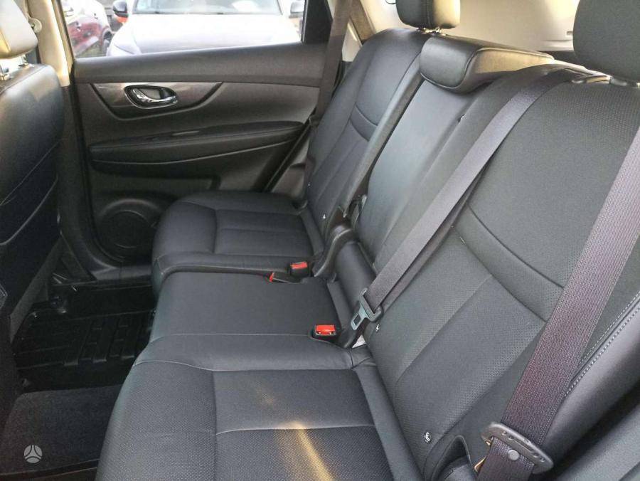 Melns Nissan X-Trail 2016 Viļņa, ar dzinēja tilpumu 1.60 L un nobraukumu 167 tūkst. km par 12400 €, foto 20 vietnē AUTOMOTO.COM.LV
