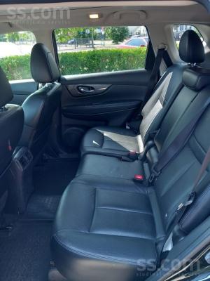 Melns Nissan X-Trail 2016 Jelgava, ar dzinēja tilpumu 1.60 L un nobraukumu 258 tūkst. km par 7100 €, foto 10 vietnē AUTOMOTO.COM.LV