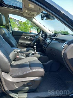 Melns Nissan X-Trail 2016 Jelgava, ar dzinēja tilpumu 1.60 L un nobraukumu 258 tūkst. km par 7100 €, foto 11 vietnē AUTOMOTO.COM.LV