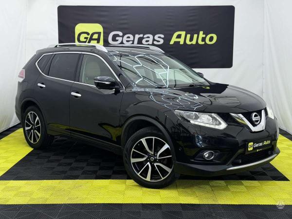 Black Nissan X-Trail 2016 in Vilnius, with an engine capacity of 1.60 L and mileage of 270 thousand km for 9700 €, photo 3 on AUTOMOTO.COM.LV