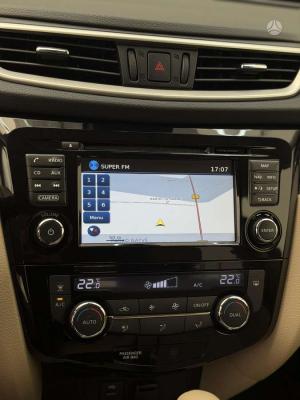 Black Nissan X-Trail 2016 in Vilnius, with an engine capacity of 1.60 L and mileage of 270 thousand km for 9700 €, photo 23 on AUTOMOTO.COM.LV