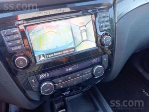 Black Nissan X-Trail 2016 in Rezekne, with an engine capacity of 1.60 L and mileage of 245 thousand km for 7550 €, photo 10 on AUTOMOTO.COM.LV