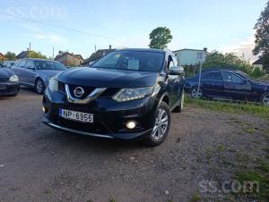 Black Nissan X-Trail 2016 in Rezekne, with an engine capacity of 1.60 L and mileage of 245 thousand km for 7550 €, photo 20 on AUTOMOTO.COM.LV