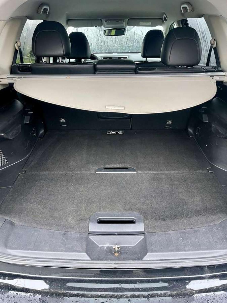 Black Nissan X-Trail 2016 in Panevezys, with an engine capacity of 1.60 L and mileage of 136 thousand km for 11500 €, photo 20 on AUTOMOTO.COM.LV
