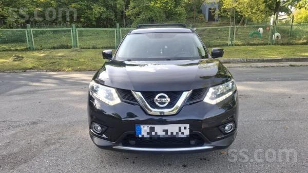 Melns Nissan X-Trail 2016 Rīga, ar dzinēja tilpumu 1.60 L un nobraukumu 140 tūkst. km par 9000 €, foto 3 vietnē AUTOMOTO.COM.LV