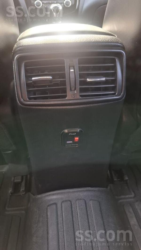 Melns Nissan X-Trail 2016 Rīga, ar dzinēja tilpumu 1.60 L un nobraukumu 140 tūkst. km par 9000 €, foto 8 vietnē AUTOMOTO.COM.LV