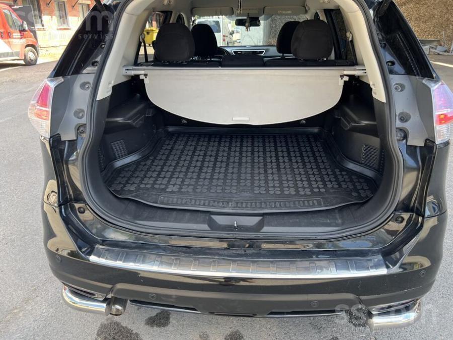 Melns Nissan X-Trail 2016 Rīga, ar dzinēja tilpumu 1.60 L un nobraukumu 135 tūkst. km par 8500 €, foto 7 vietnē AUTOMOTO.COM.LV