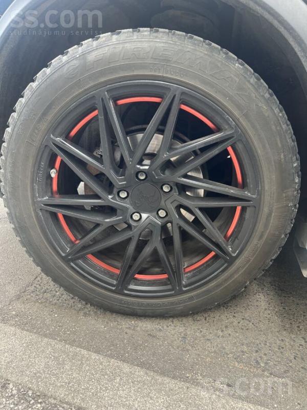 Nissan X-Trail 2016 Rīga vietnē Melns Nissan X-Trail 2016 Rīga, ar dzinēja tilpumu 1.60 L un nobraukumu 135 tūkst. km par 8500 €, foto 10 vietnē AUTOMOTO.COM.LV