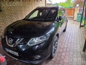 Melns Nissan X-Trail 2017 Rīga, ar dzinēja tilpumu 1.60 L un nobraukumu 156 tūkst. km par 12500 €, foto 2 vietnē AUTOMOTO.COM.LV