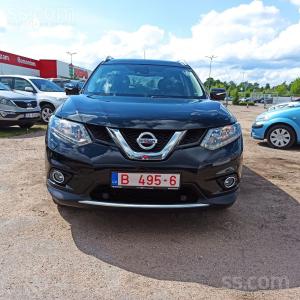 Black Nissan X-Trail 2017 in Daugavpils, with an engine capacity of 2.00 L and mileage of 0 thousand km for 12900 €, photo 3 on AUTOMOTO.COM.LV