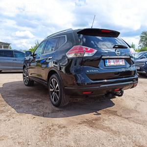 Black Nissan X-Trail 2017 in Daugavpils, with an engine capacity of 2.00 L and mileage of 0 thousand km for 12900 €, photo 5 on AUTOMOTO.COM.LV