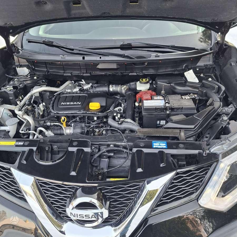 Black Nissan X-Trail 2017 in Panevezys, with an engine capacity of 1.60 L and mileage of 86 thousand km for 11900 €, photo 16 on AUTOMOTO.COM.LV