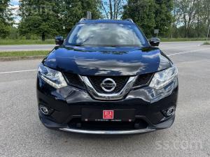Melns Nissan X-Trail 2017 Ogre, ar dzinēja tilpumu 2.00 L un nobraukumu 149 tūkst. km par 12980 €, foto 5 vietnē AUTOMOTO.COM.LV