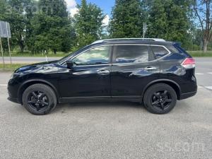 Melns Nissan X-Trail 2017 Ogre, ar dzinēja tilpumu 2.00 L un nobraukumu 149 tūkst. km par 12980 €, foto 13 vietnē AUTOMOTO.COM.LV